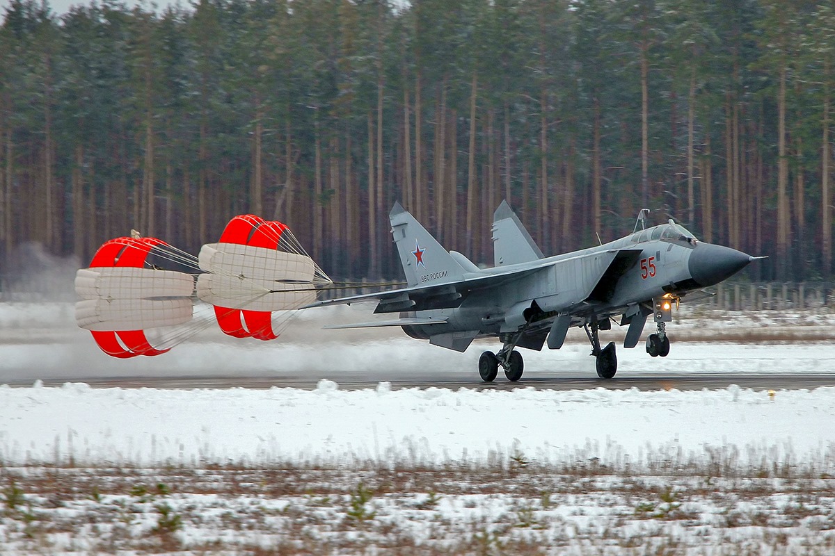 Rússia testa caça MiG-31 com sistema ‘fly-by-wire’ - Brasil Argentina ...